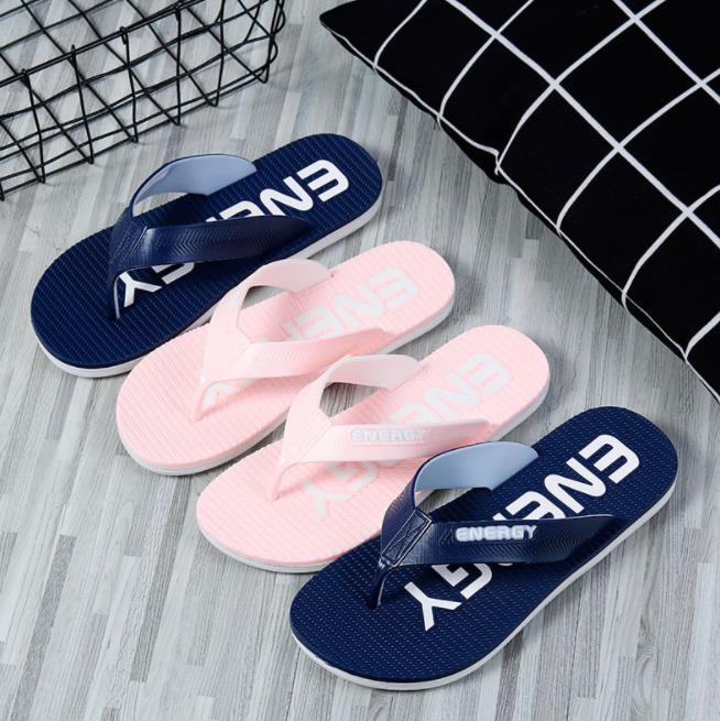 Classic style men’s and women’s flip flops