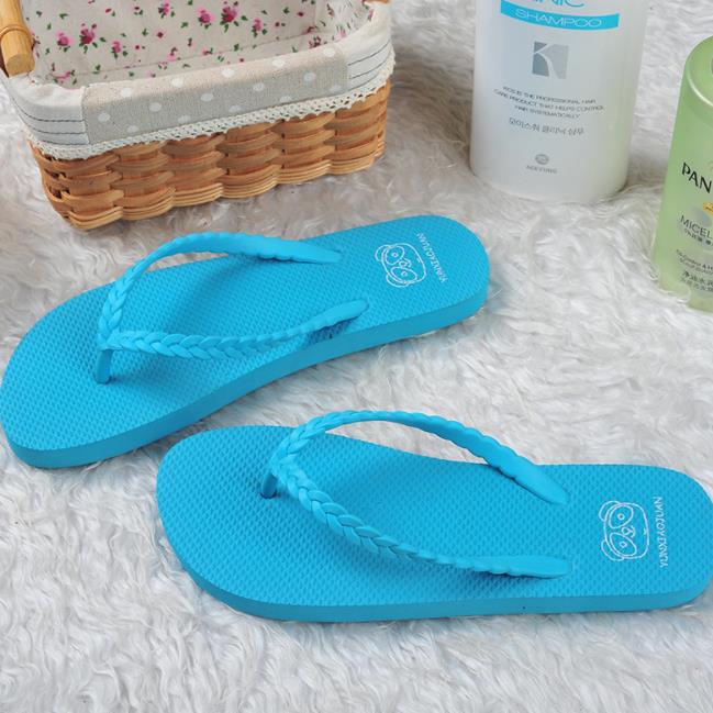 Pure color braided lace flip flops